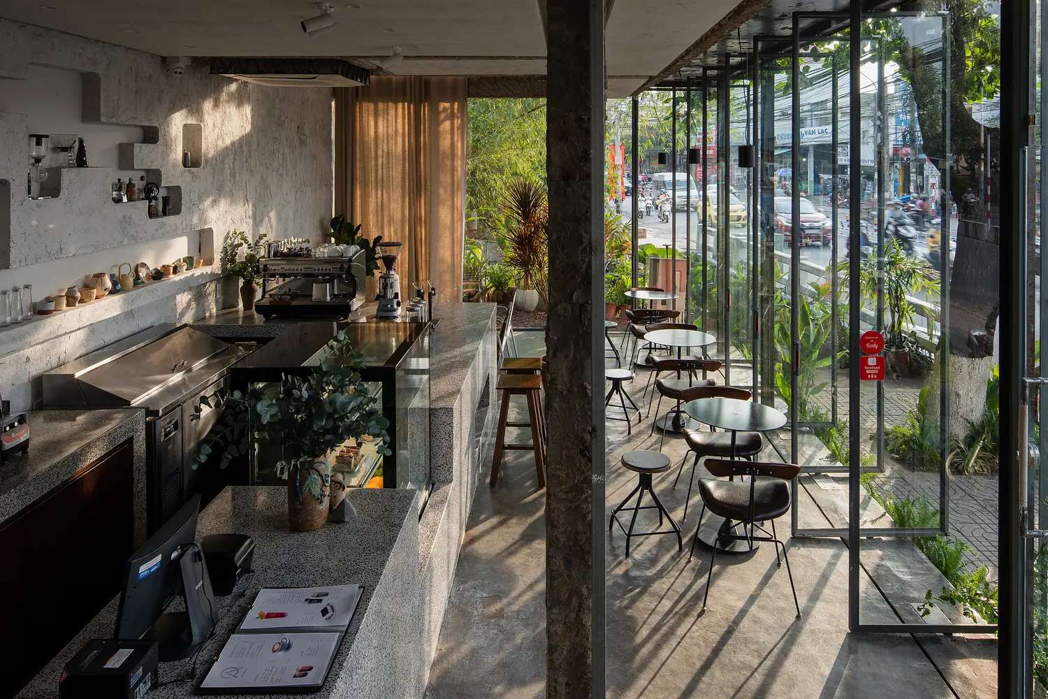 Biên Hòa Cafe Embraces Industrial Design for a Transient Existence ...