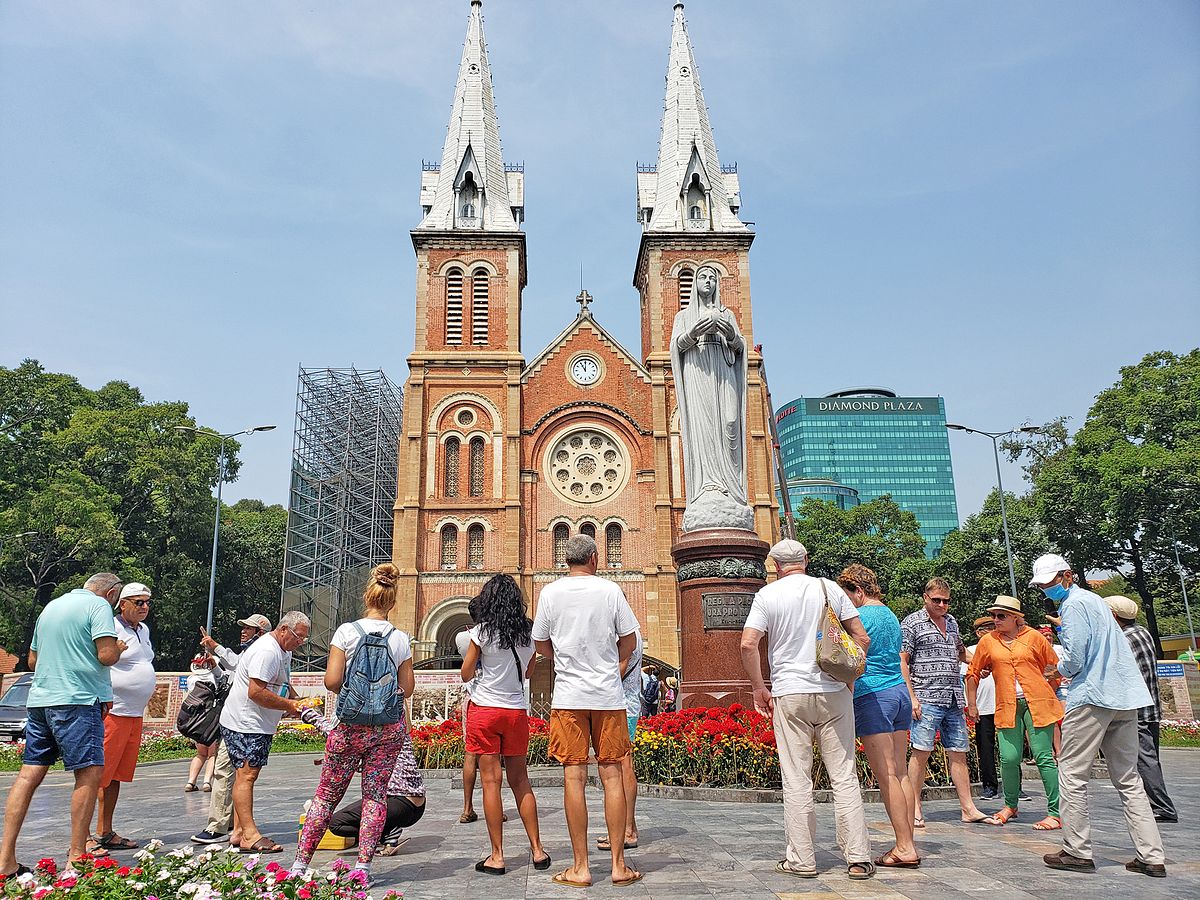 Almost 2m Foreign Tourists Visited Vietnam in January, a Record Number ...