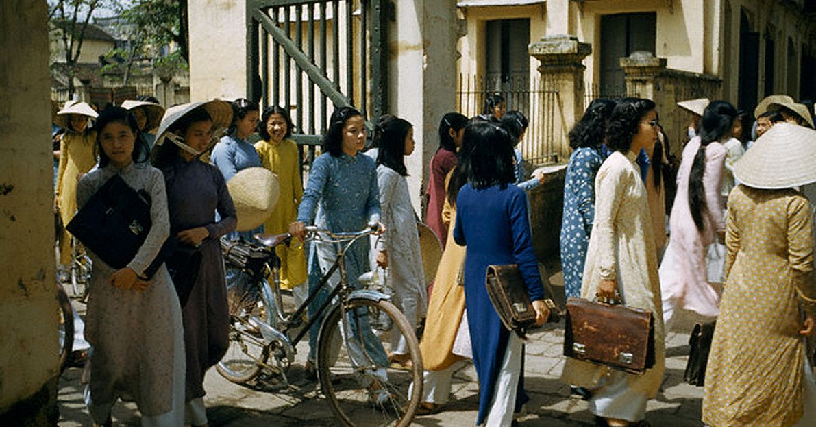 [Photos] From the National Geographic Archive, Slices of Life in 1952 ...