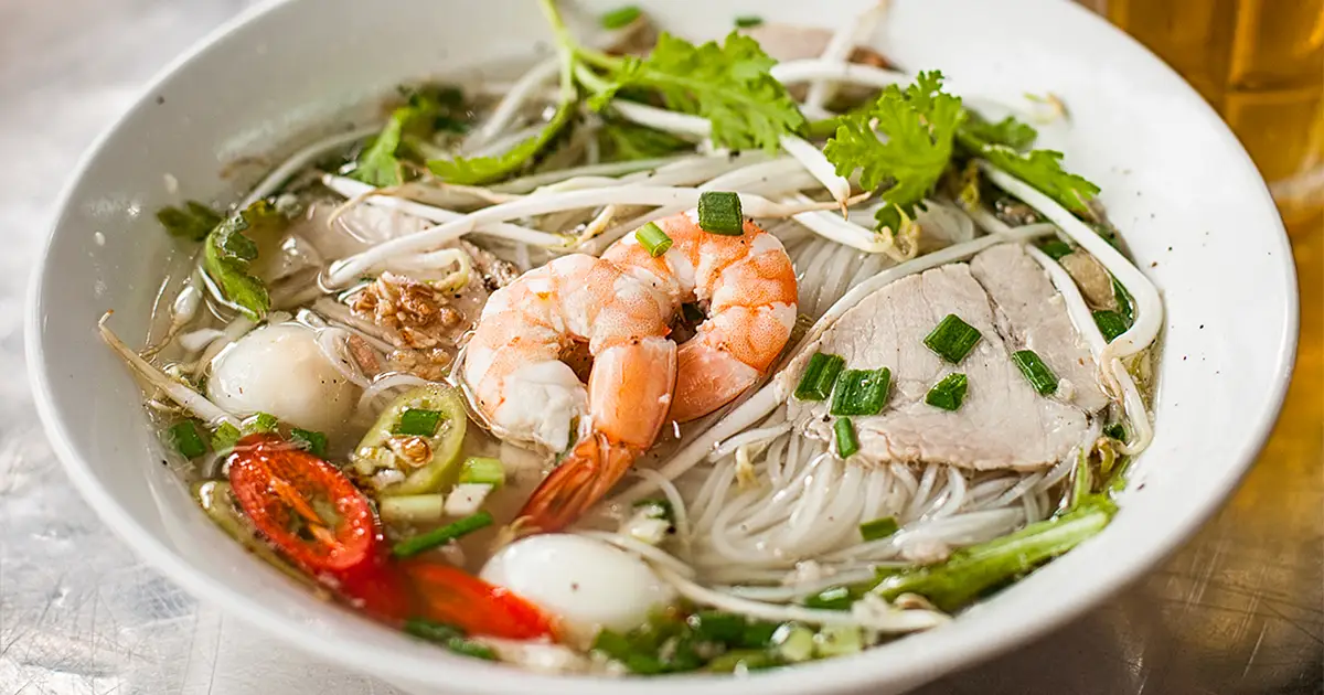 From Kuy Teav to Hủ Tiếu: A Street Food History - Saigoneer