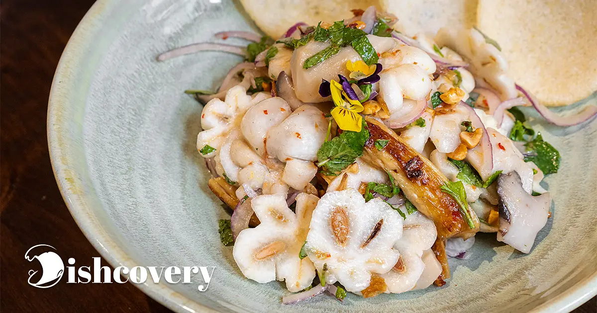 We Should Offer Gỏi Măng Cụt a Full-Time Position in Saigon's Food ...