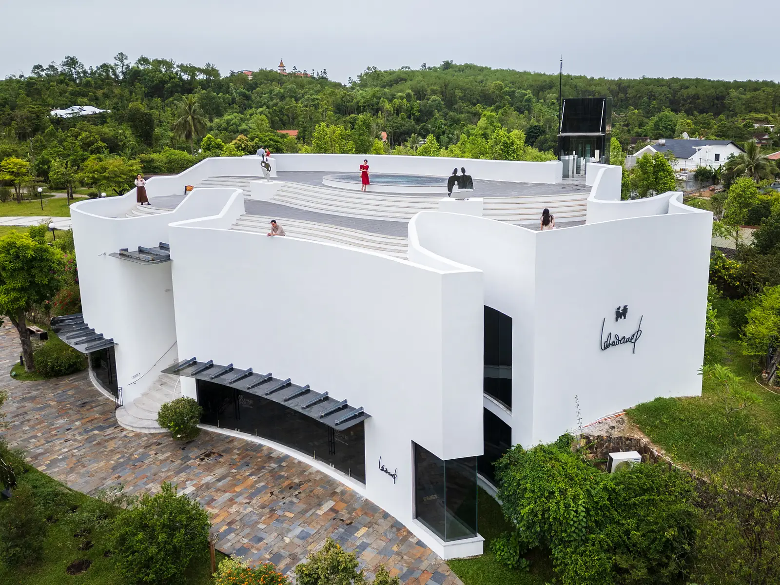 Art, Flowers Bloom at Huế’s Hidden Museum, Lebadang Memory Space ...