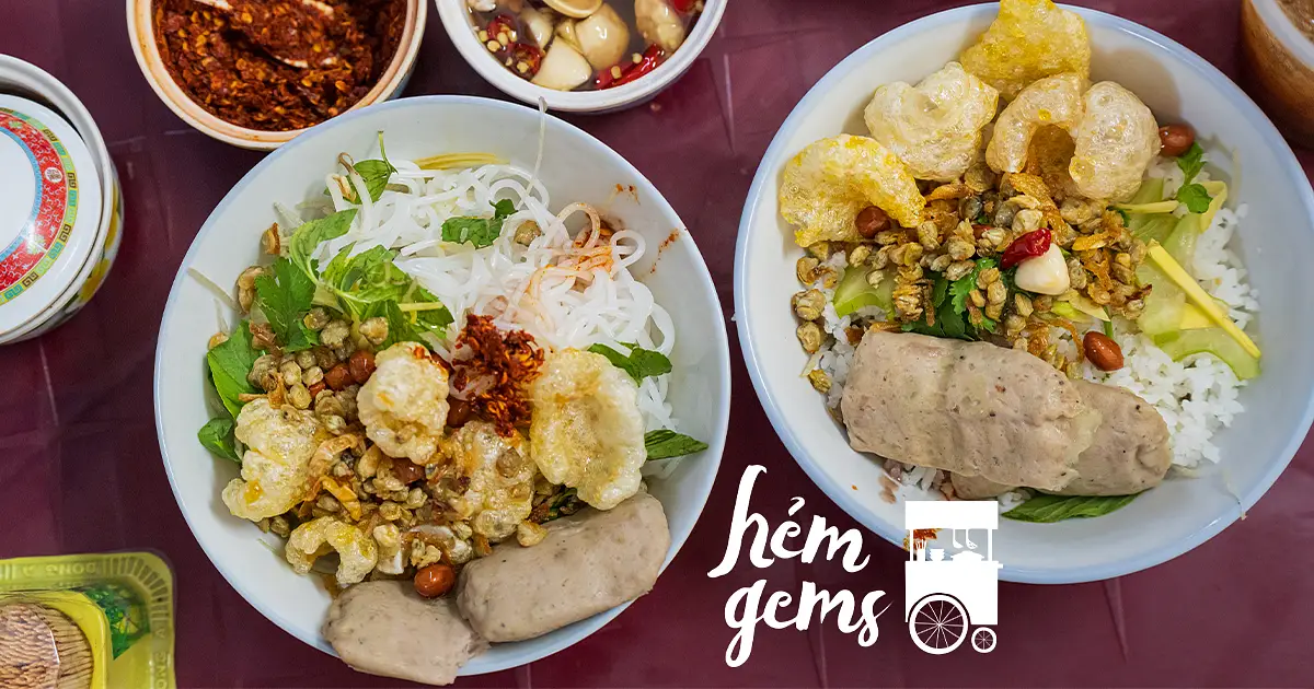Hẻm Gems: In Huế, Cơm Hến Bé Liêm Is Breakfast With a Side of Warm ...