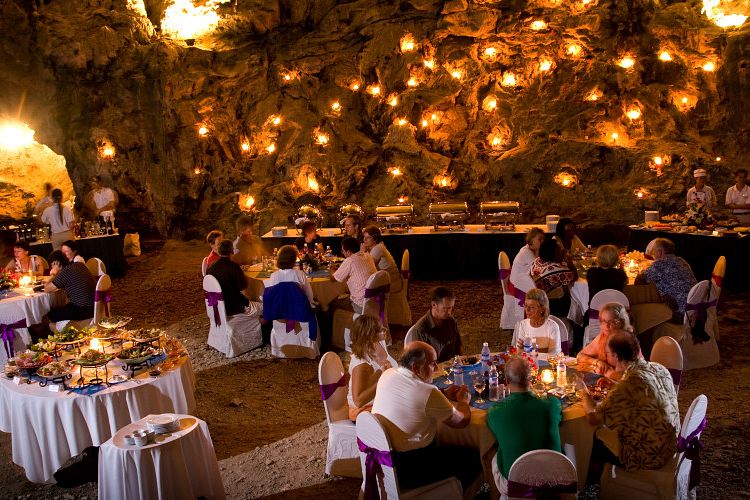 Ha Long Bay Cave Parties Annoy Locals and Officials - Saigoneer