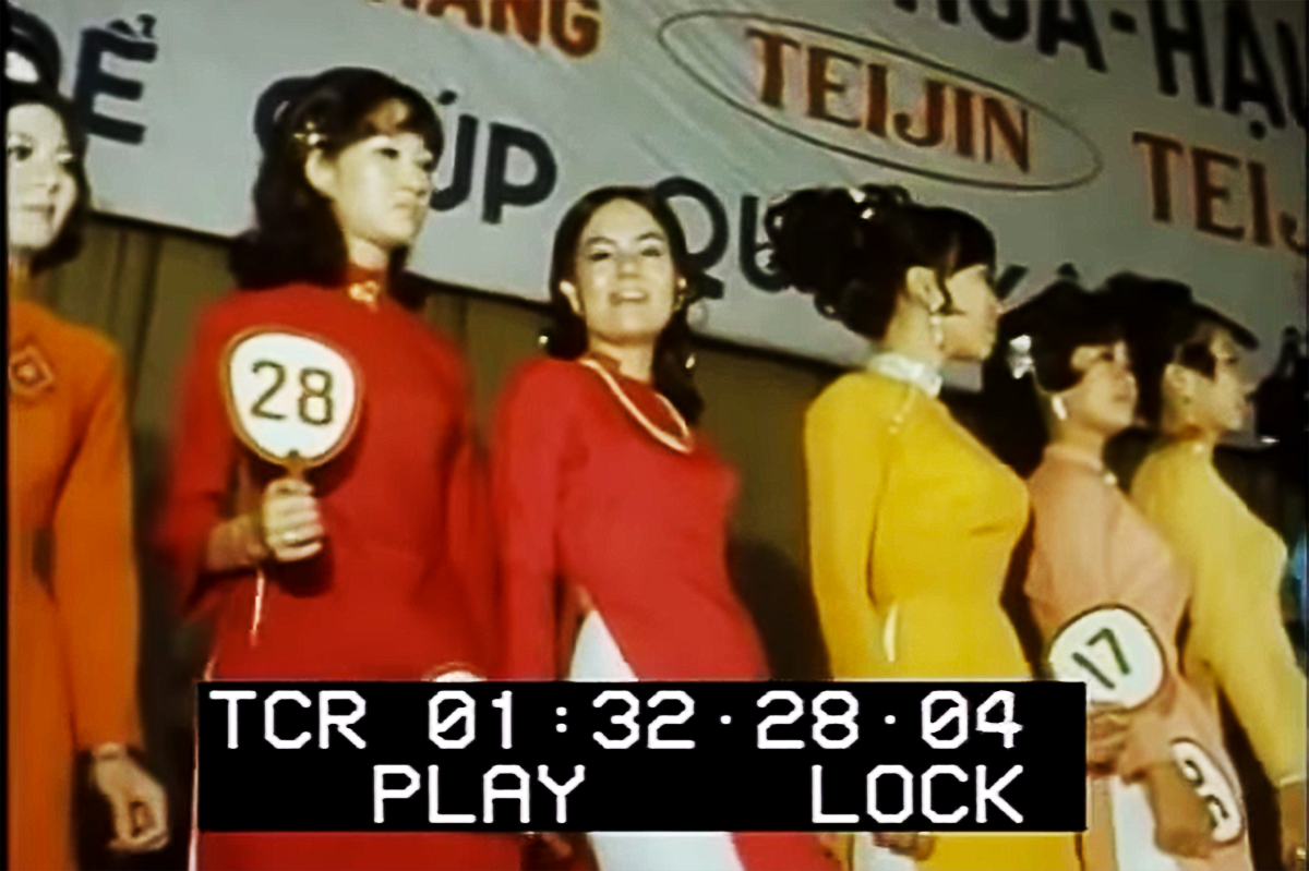 [Video] Inside A 1972 Saigon Áo Dài Beauty Pageant - Saigoneer