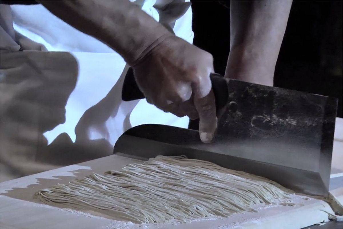 [Video] Watching A Master Noodle Maker Do His Work Is Absolutely ...