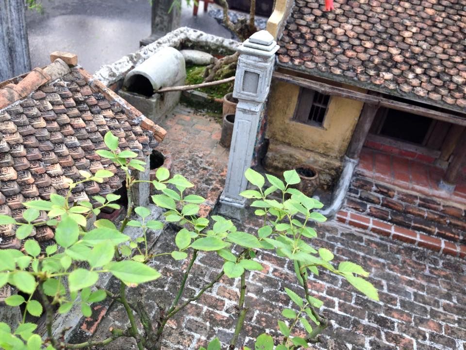 [Photos] Artist Creates Mini Country House With Incredible Detail ...