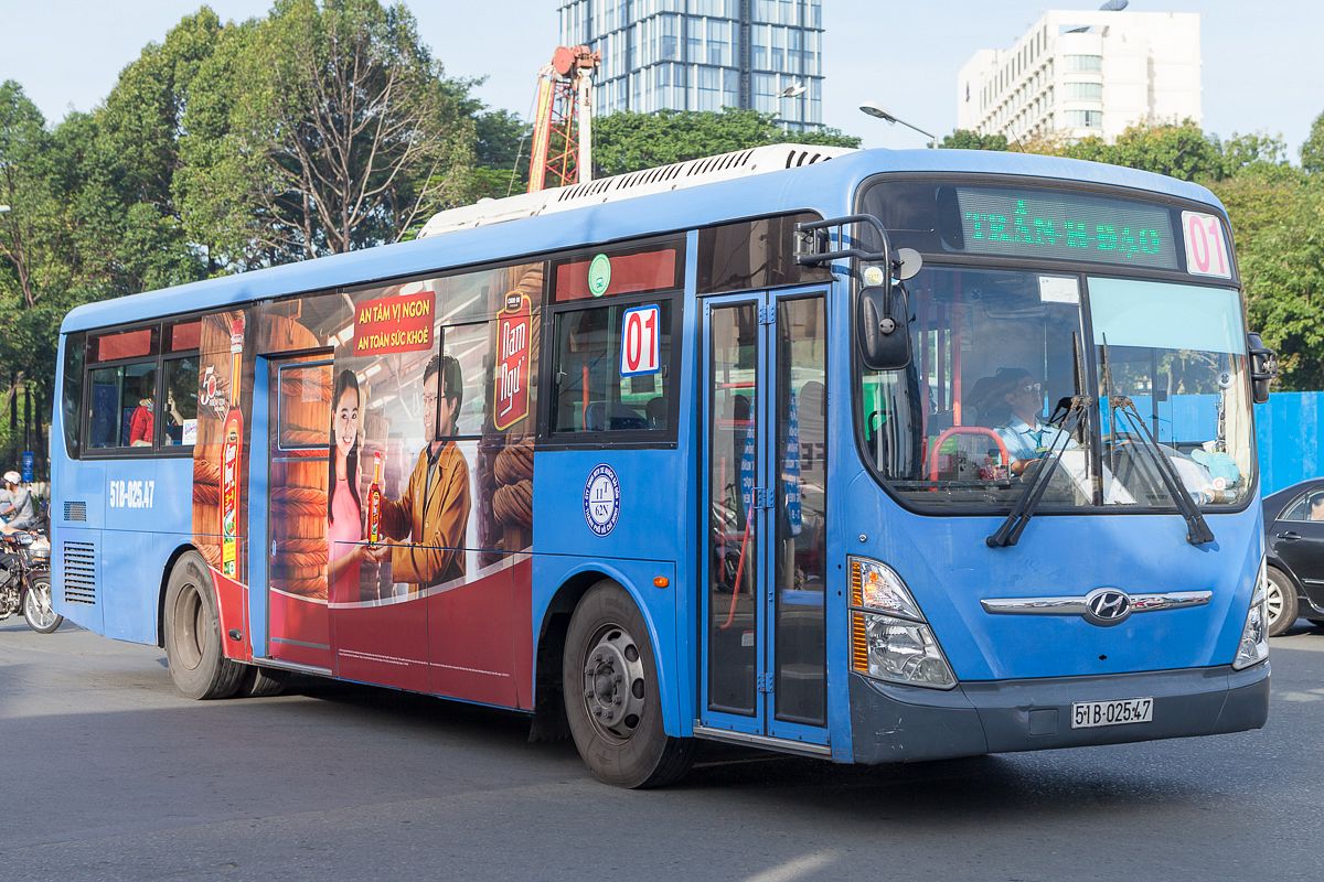 Financial Woes Haunt Saigon Public Transport as Bus Ads Attract Zero ...