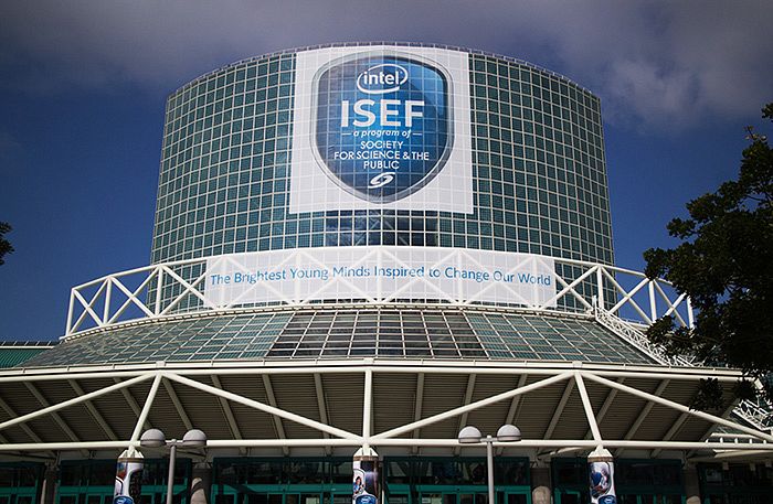 Vietnamese Students Win 2 Awards at Intel Science Competition - Saigoneer