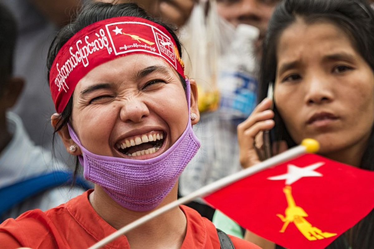 Aung San Suu Kyi Gaining Ground in Historic Myanmar Election - Saigoneer