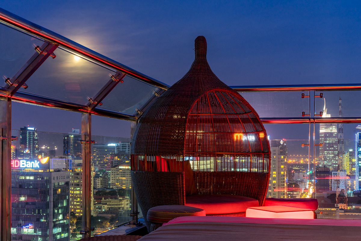 OnTop Bar Tempts Guests with Relaxed Ambiance, Creative Drinks and ...