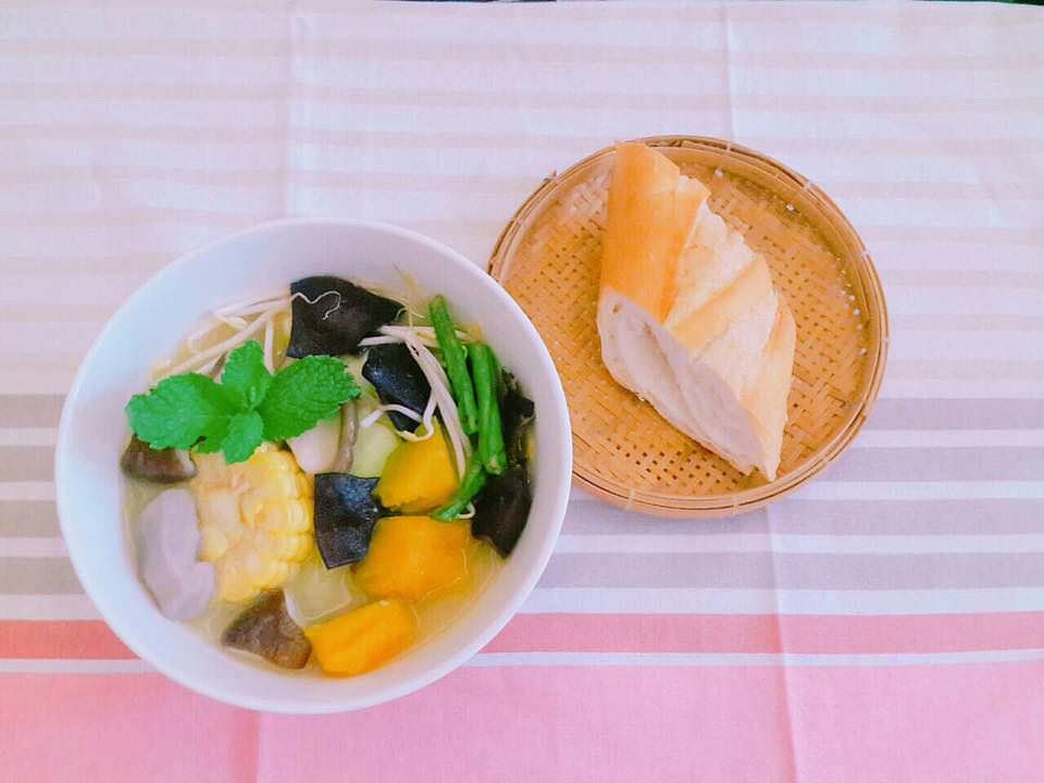 Free Food Wednesday // Canh Kiểm - Lua's Kitchen @ Saigon Outcast ...