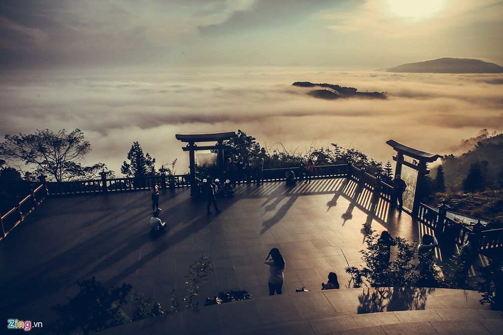 [Photos] Linh Quy Phap An: Vietnam's Temple in the Sky - Saigoneer