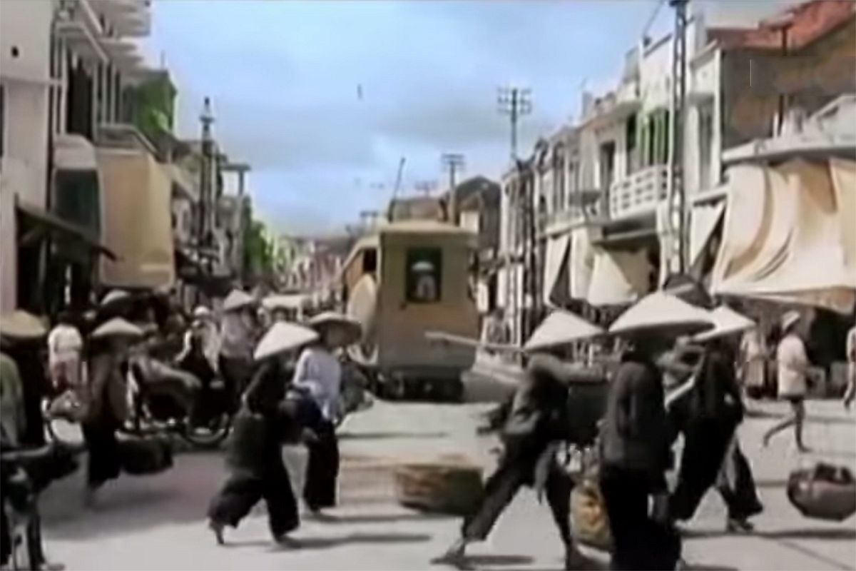 [Video] Rare Footage Of 1945-1954 Hanoi - Saigoneer