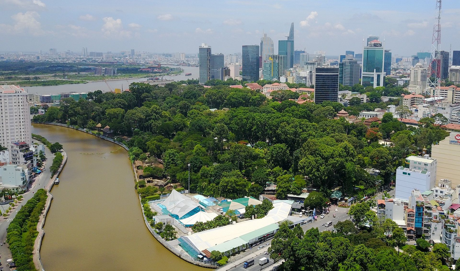 [Photos] A Bird's-Eye View of Saigon's Remaining Green Spaces - Saigoneer
