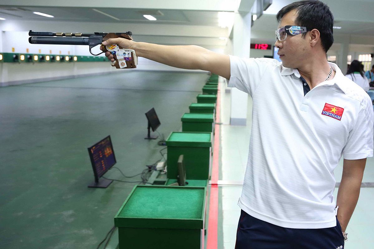 Vietnam’s Gold-Medal Olympic Shooter Trained Without Bullets - Saigoneer