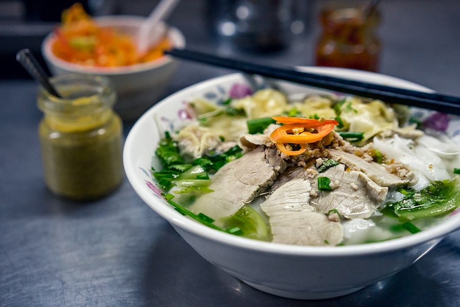 From Kuy Teav to Hủ Tiếu: A Street Food History - Saigoneer