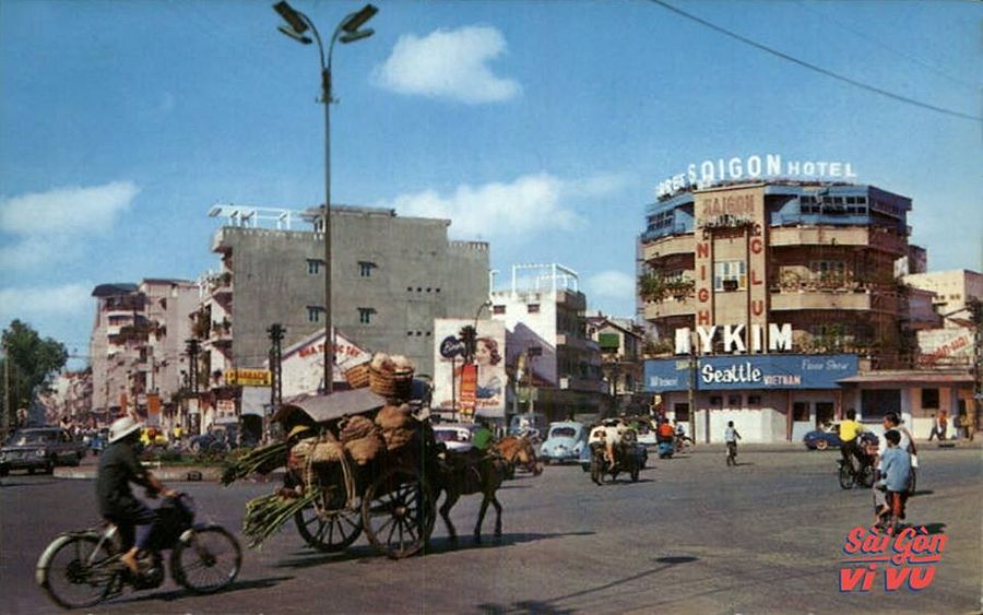[Photos] 28 Advertisements From Old Saigon