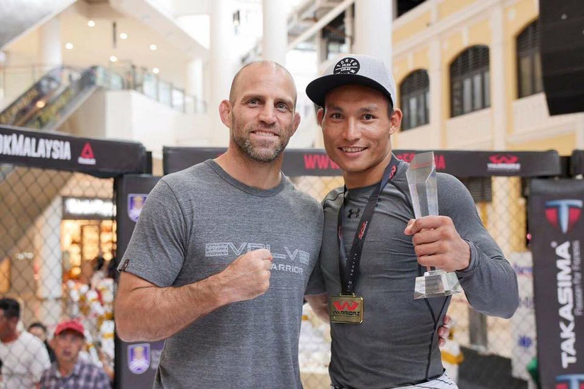 Vietnam’s First Professional MMA Fighter to Make Professional Debut in ...