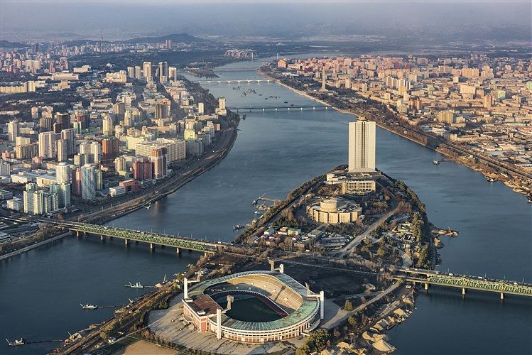 [Video] Take a Tour of North Korea's Pyongyang From Above - Saigoneer