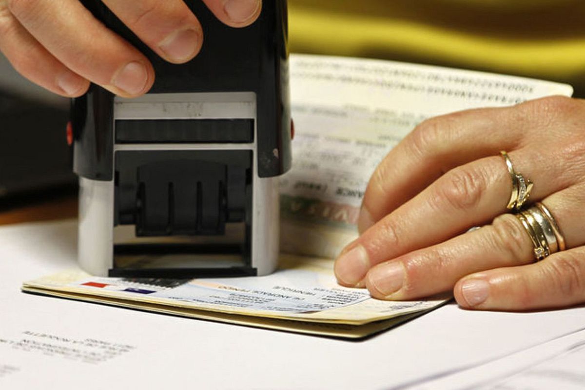 Vietnam and Australia Begin Work and Holiday Visa Agreement - Saigoneer