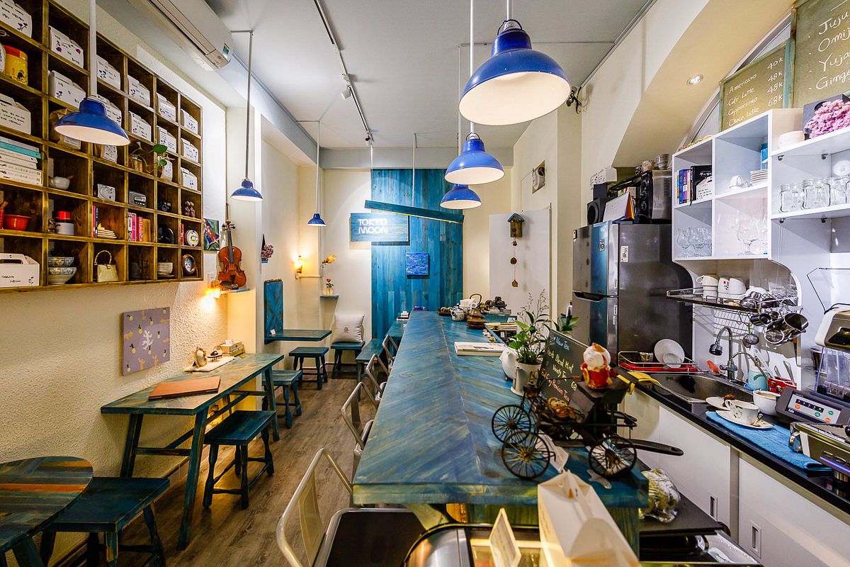 Hẻm Gems: Cozy Autumn Flavors at Tokyo Moon, Japan Town's Korean Cafe ...
