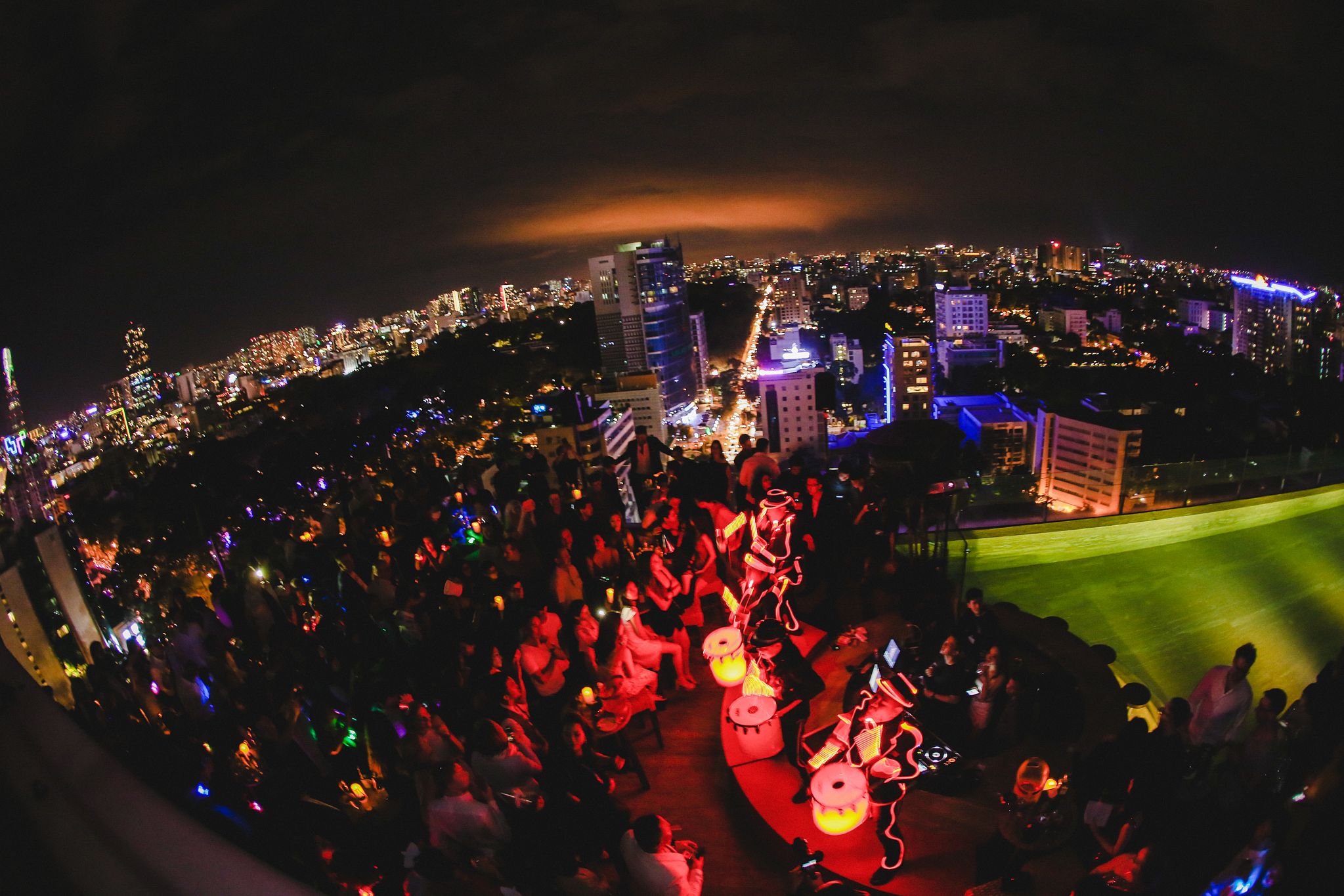 Venetian Masquerade Party @ Social Club Rooftop Bar - Saigoneer