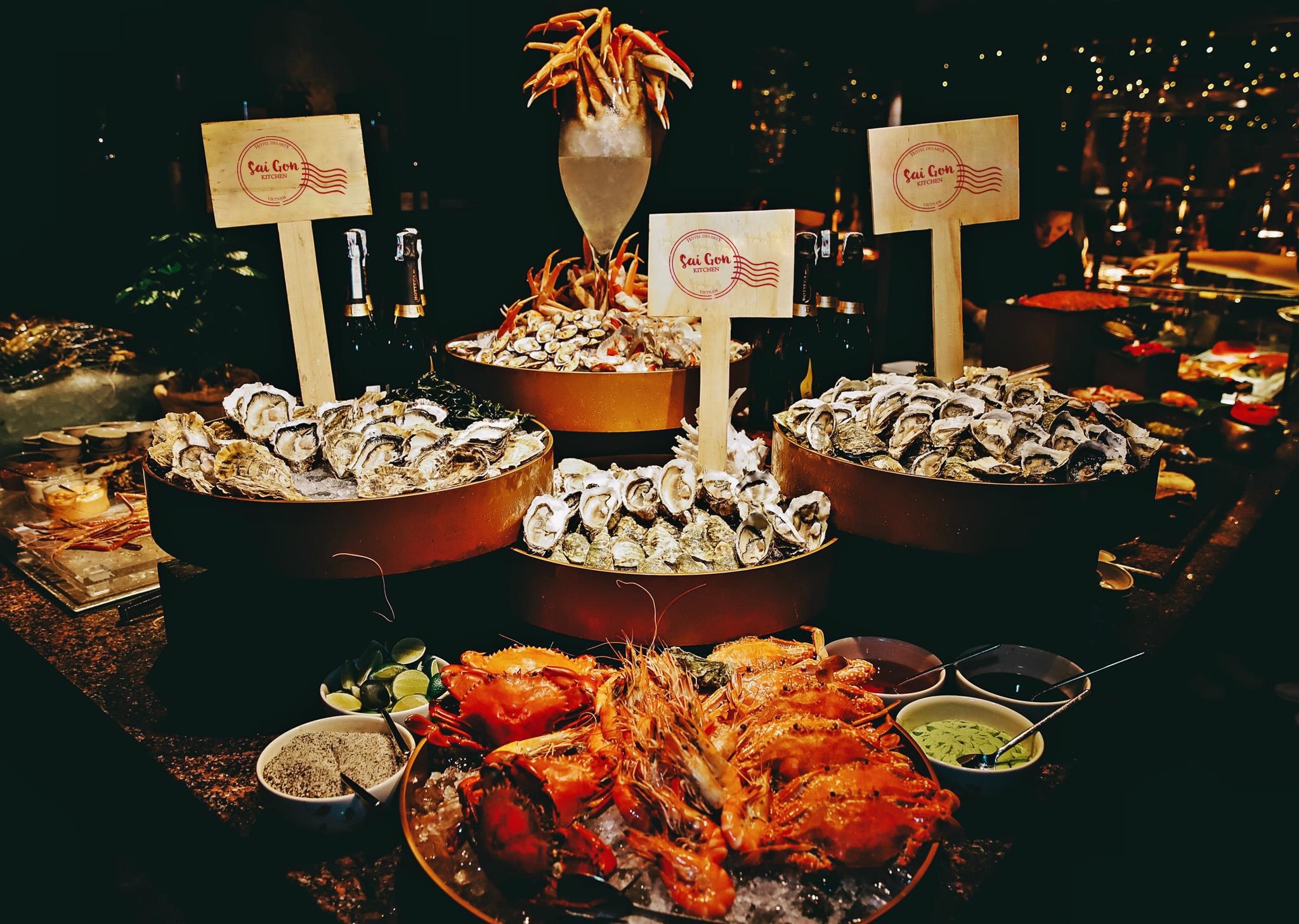 East Meets West Buffet Dinner @ Saigon Kitchen Restaurant - Saigoneer